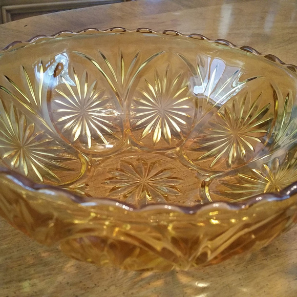 Vintage | Dining | Vintage Amber Pressed Glass Starburst Serving Bowl ...